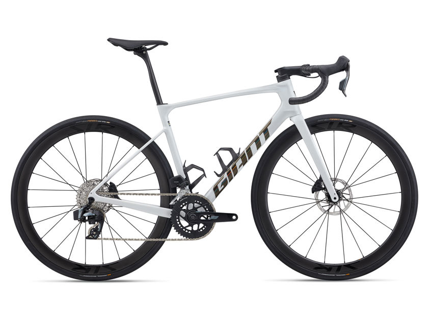 Defy Advanced Pro 1 (2026) | Endurance bike