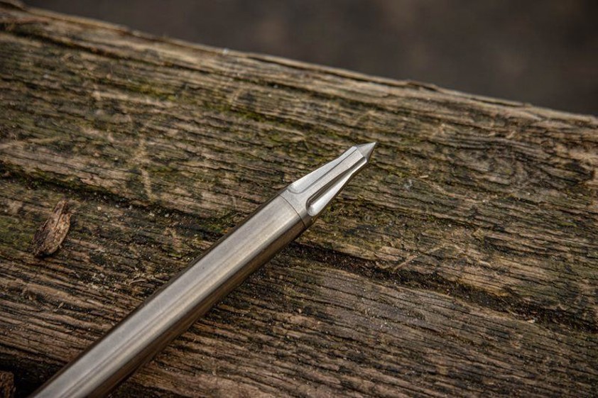 Solar Tackle Solar P1 Captive Anti-Twist 9 Inch Bankstick