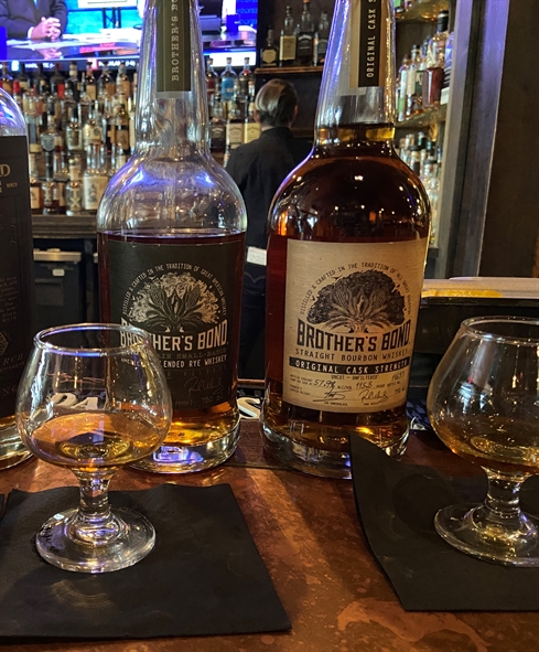 Brother's Bond Original Cask Strength Straight Bourbon Whiskey 57.55% ...